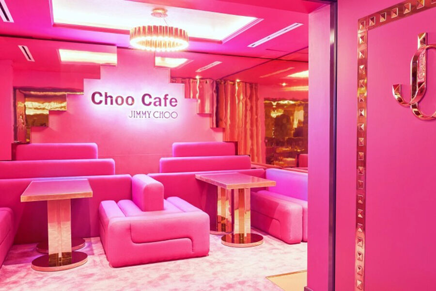 Обувной бренд Jimmy Choo открыл розовое кафе в Лондоне - Газета.Ru ...