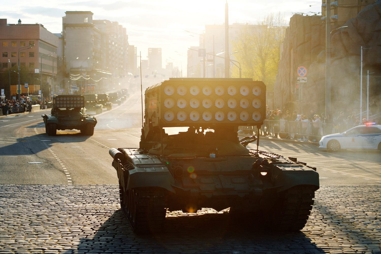 Танки и пробки: репетиция парада в Москве - Газета.Ru